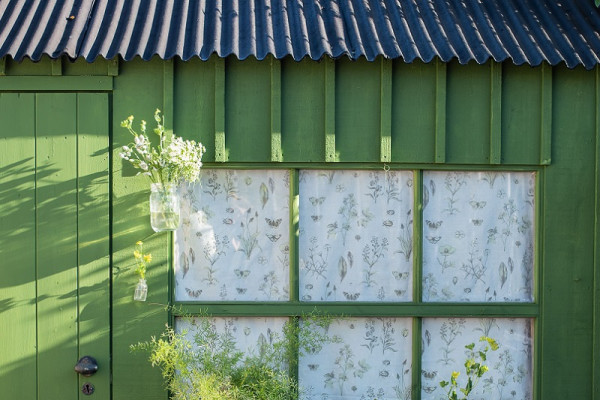 Interior Paints Versus Exterior Paints | M&L Paints